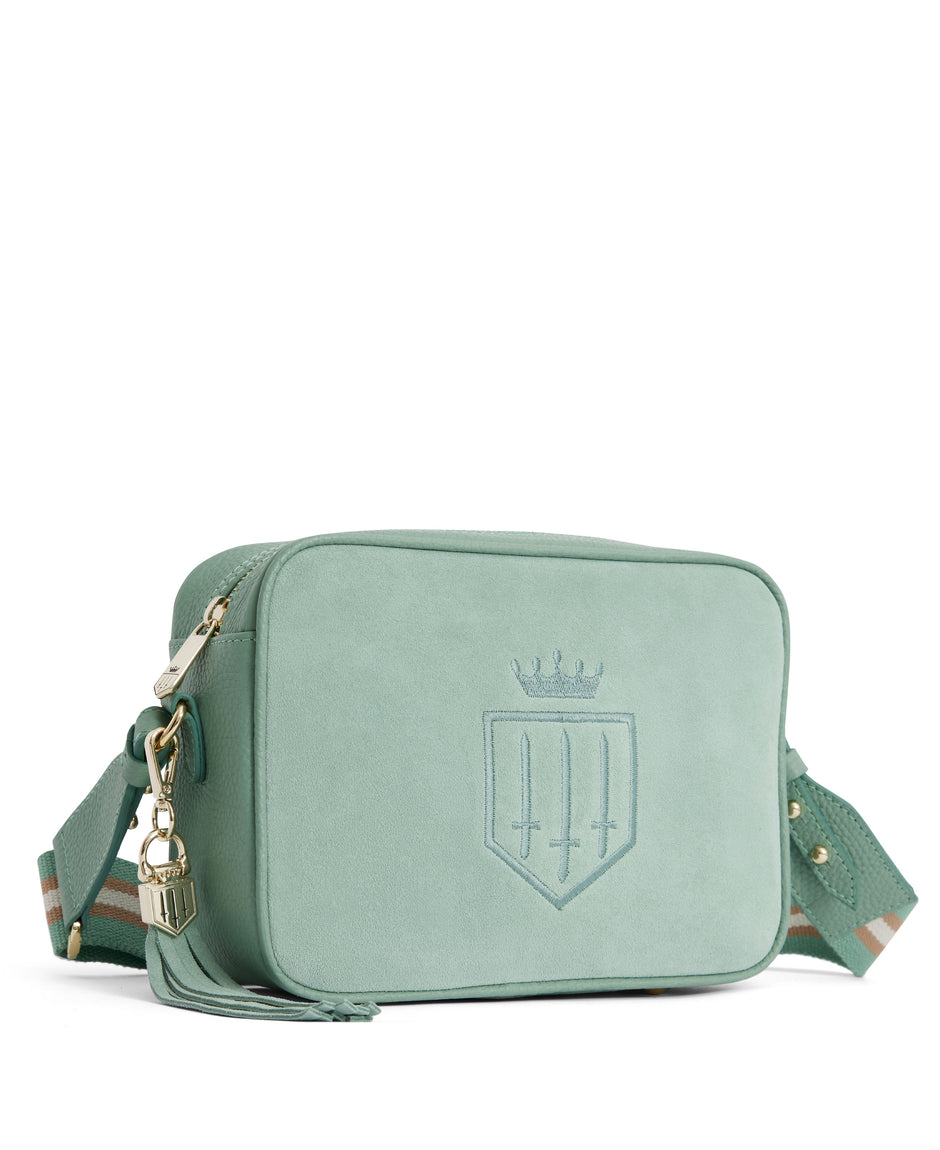 Landmark | Bags & Luggage – tagged "Female"